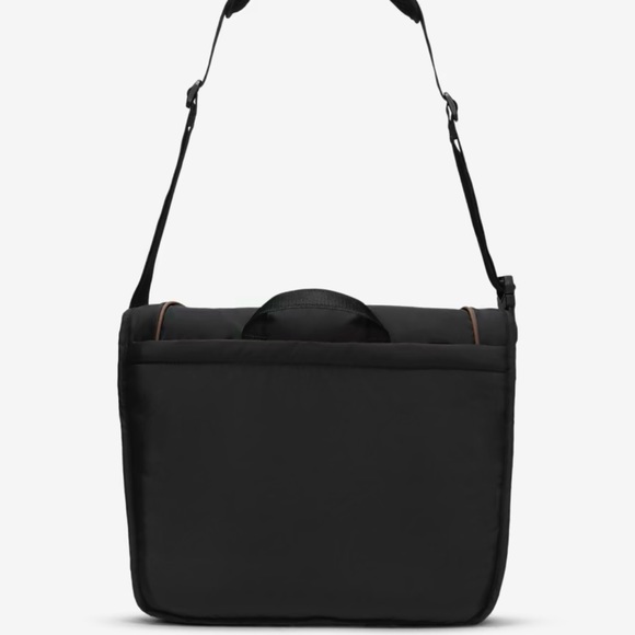 Nike | Bags | Nike Essential Messenger Bag | Poshmark
